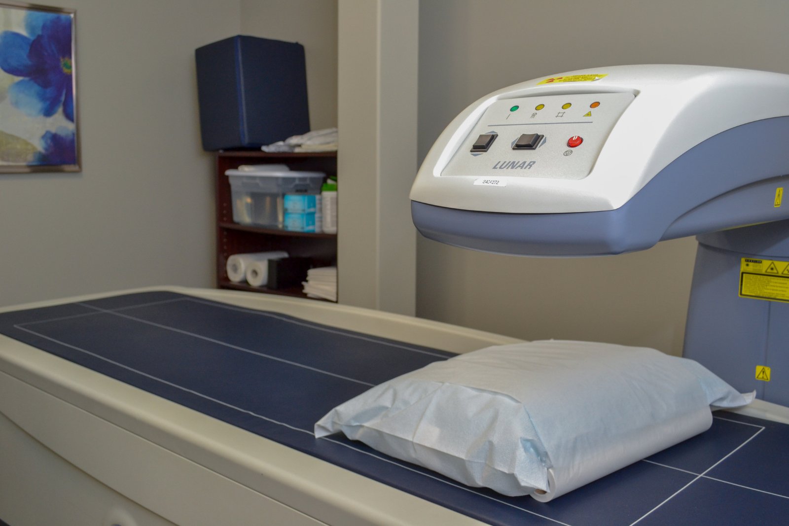  DEXA 